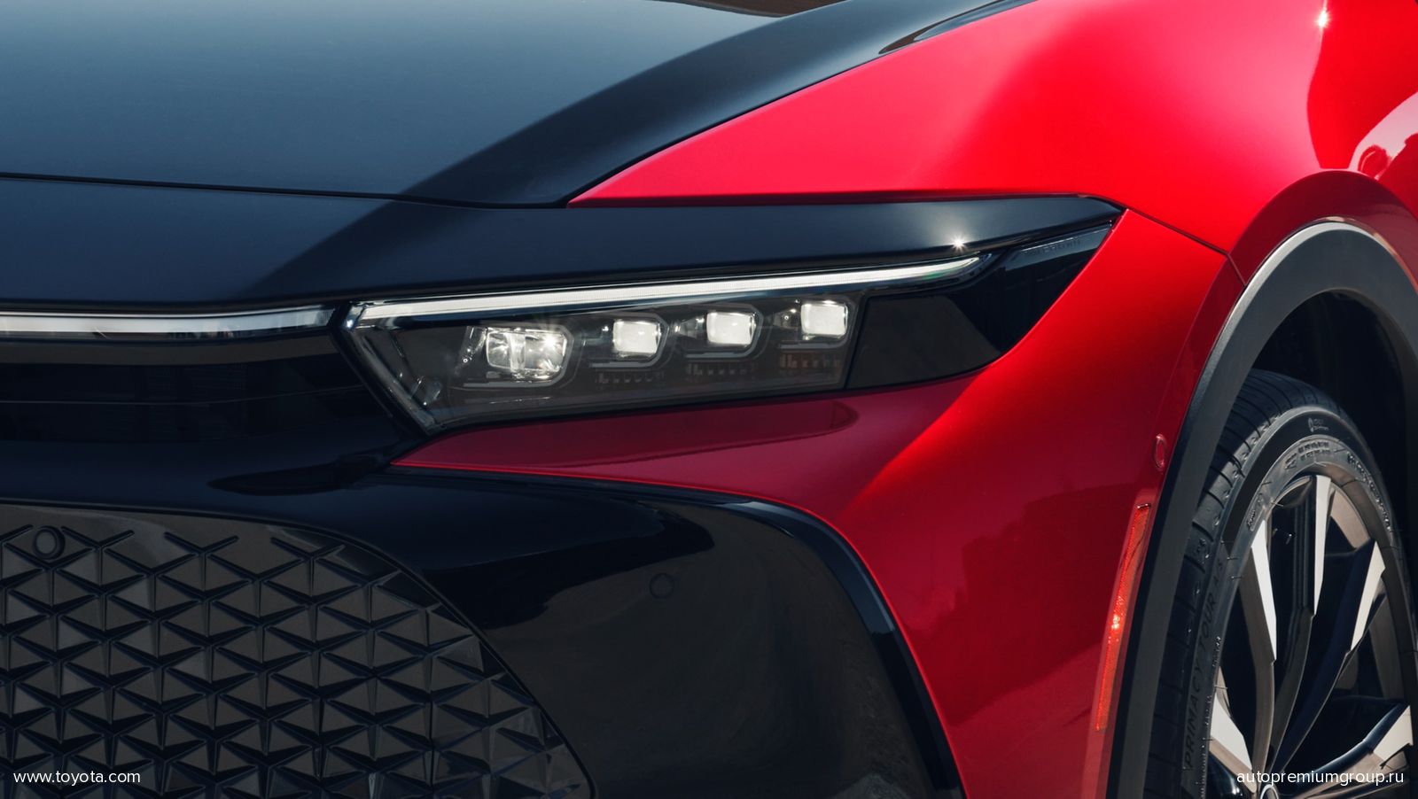 Купить новый Toyota Crown Cross-Sedan 2024 в наличии и на заказ в Москве.