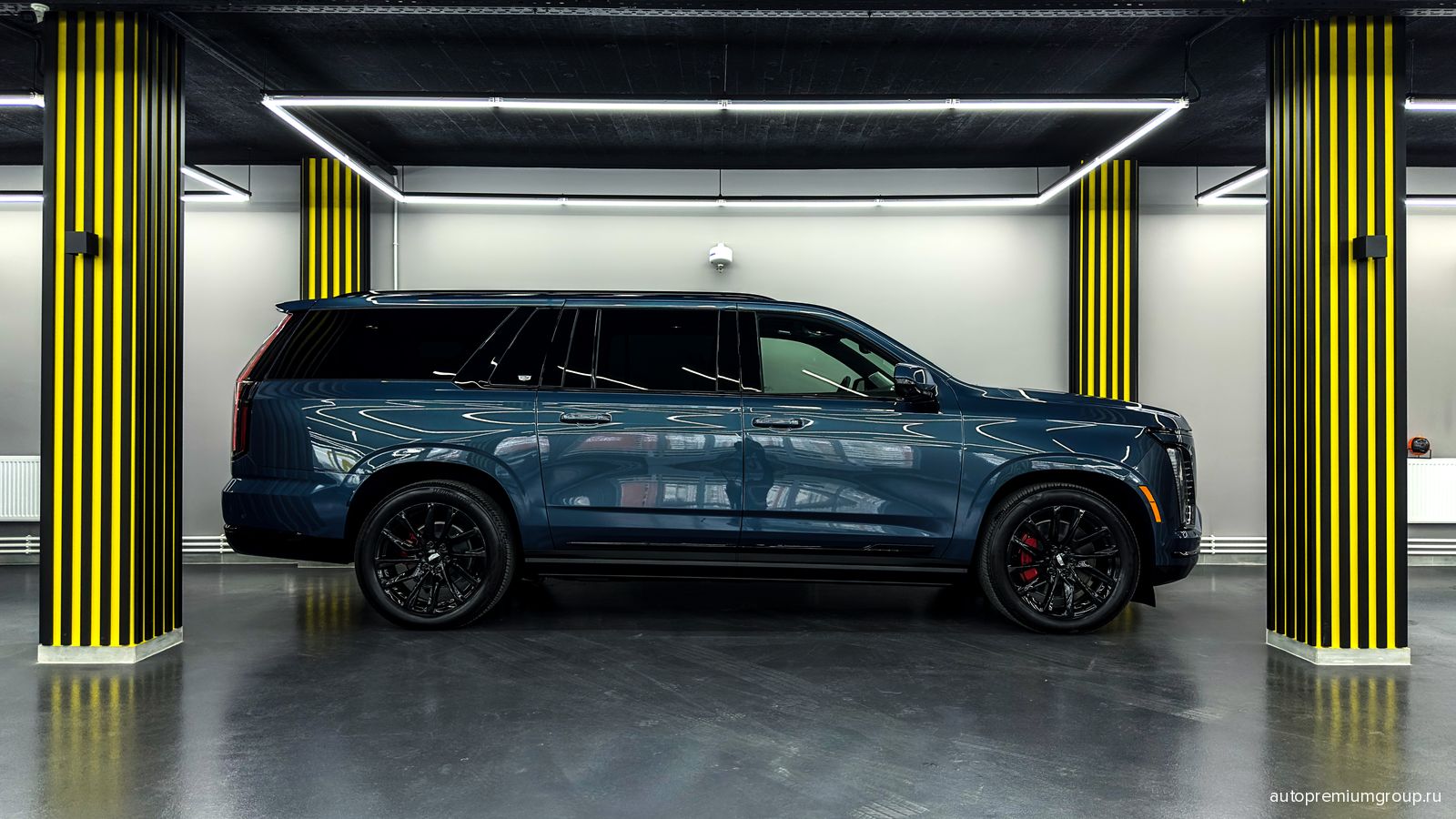 Купить Cadillac Escalade Sport Platinum ESV 2025 6.2 V8 VVT DFM Бензин ...