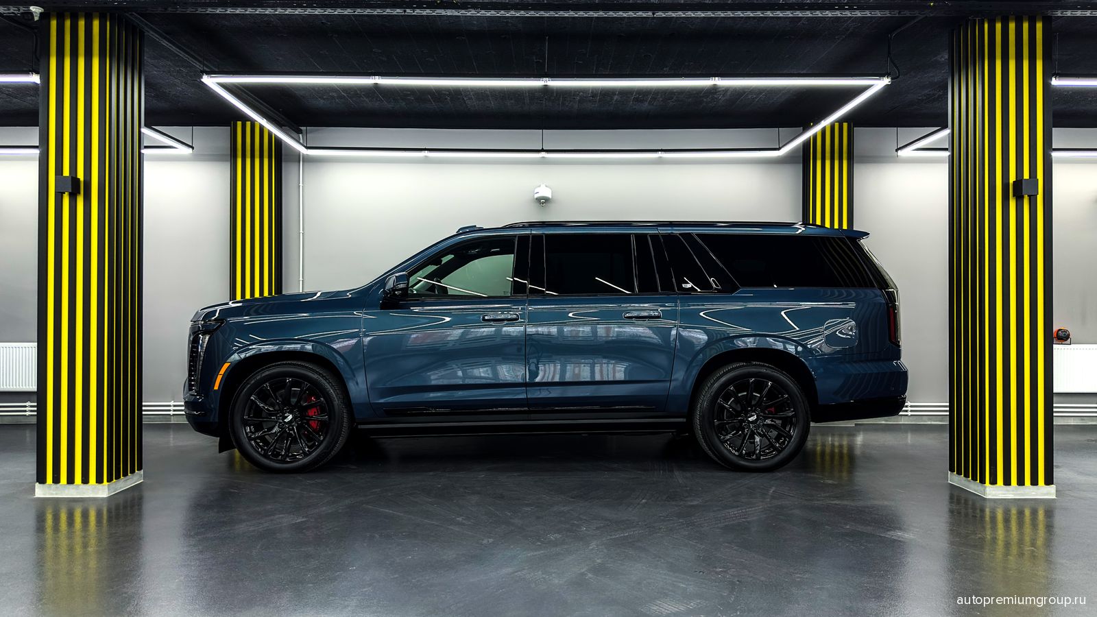 Купить Cadillac Escalade Sport Platinum ESV 2025 6.2 V8 VVT DFM Бензин ...